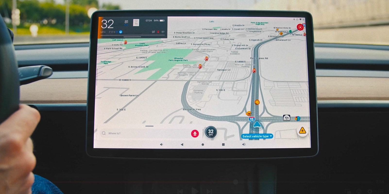 Screenmate : Le nouvel ordinateur de bord pour votre Tesla - BlogTesla
